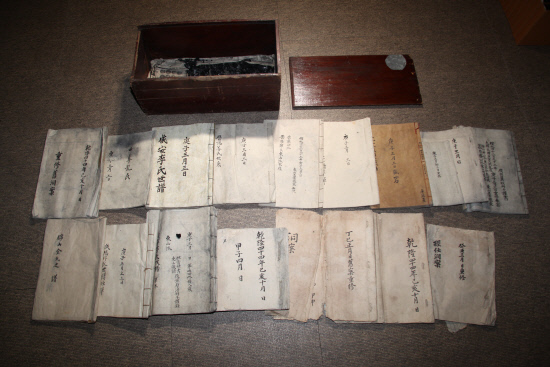 경남의 고문헌 [6]월정마을 이안장암과 족보바위를 찾아서