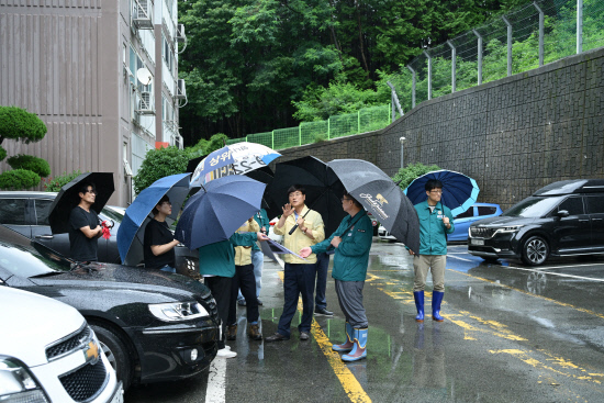 변광용 거제시장, 일본 출장·여름축제 전격 취소